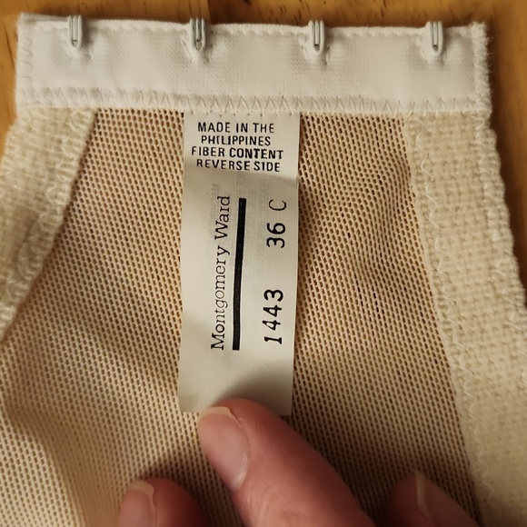 Intimates & Sleepwear | Nwt Vintage Montgomery Ward Bullet Bra | Poshmark
